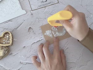 無印ミニ封筒×Daisoトレーシングペーパーで作る主役級ポチ袋。無料テンプレートと作り方 | ARARS